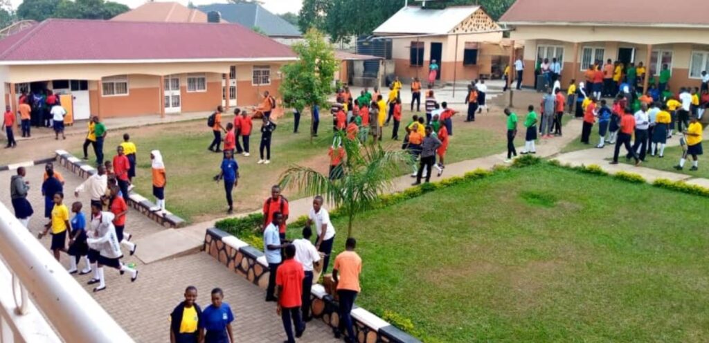 Lincon High School (C) 2025 – For Better Education